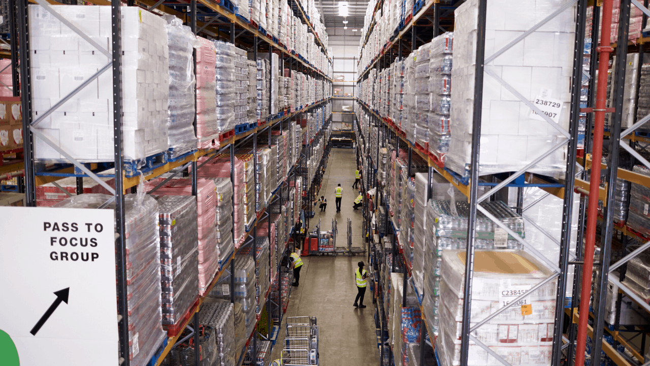 Top 3 Benefits Of Utilising Pallet Racking In Your Warehouse